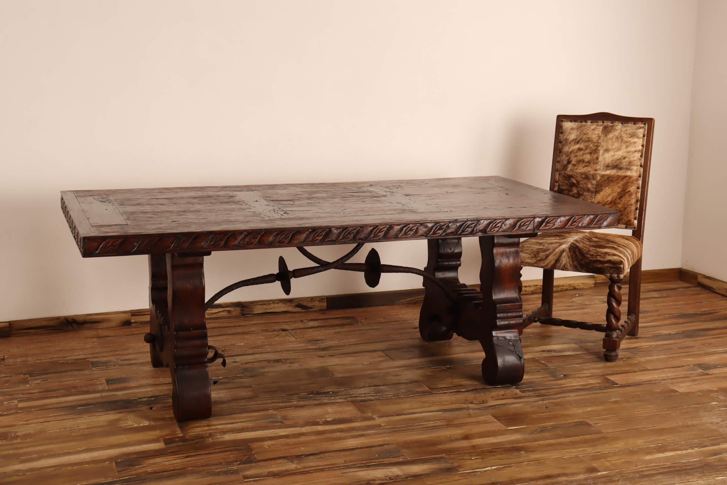 Tables & More: high-end furniture, Hand made. Unique. Custom